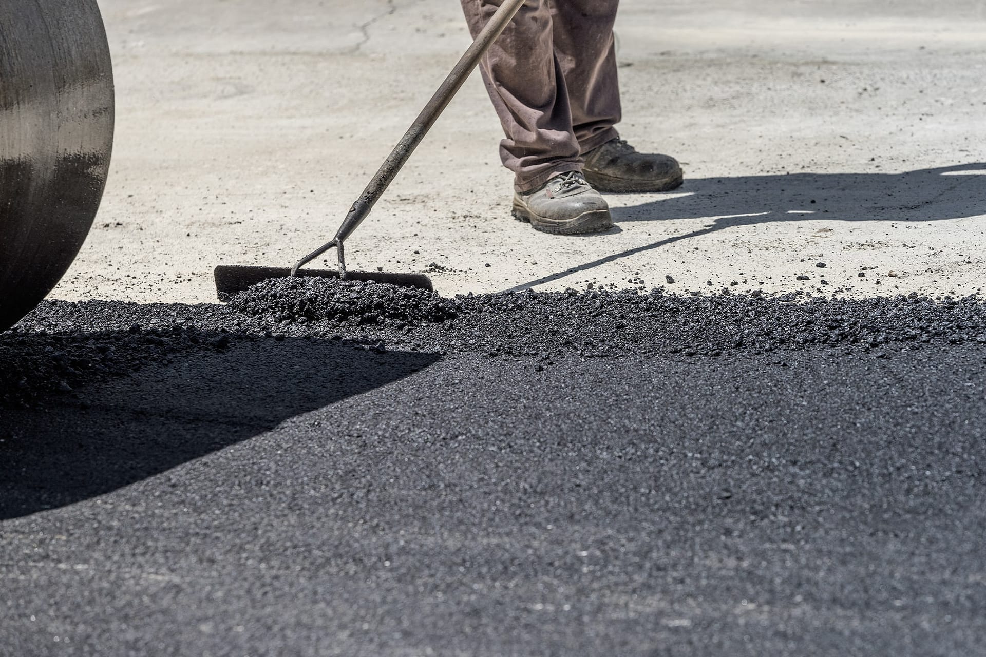 Asphalt Paving - Dycon Roof & Building Consultants